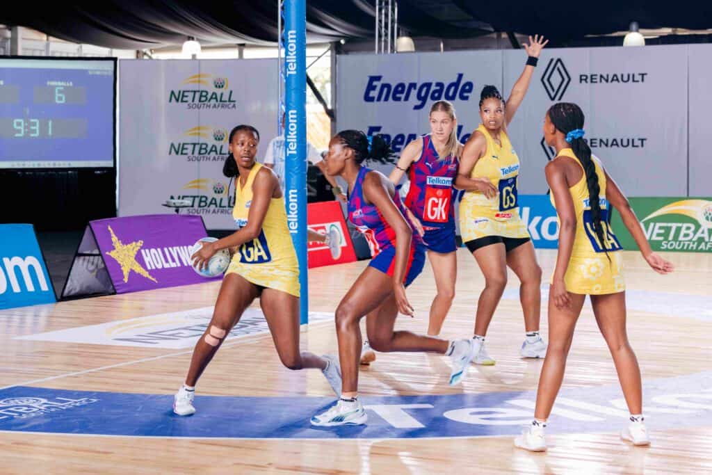 Fireballs And Jaguars Dominate While Crinums Bounce Back - Netball ...